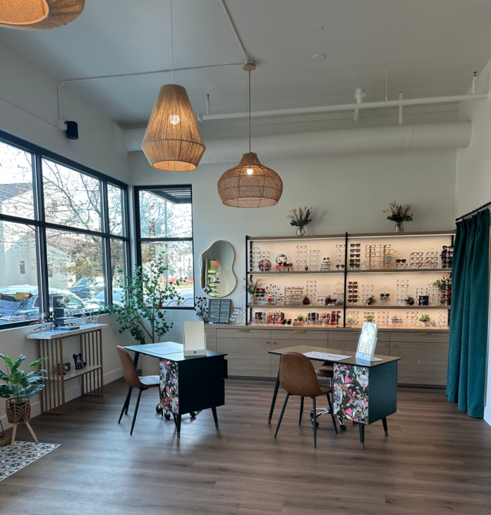 Welcome Autumn: Practices That Capture the Color of Fall | Women In ...